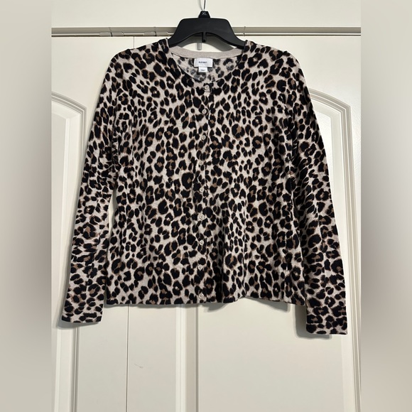 Old Navy | Sweaters | Leopard Print Cardigan | Poshmark